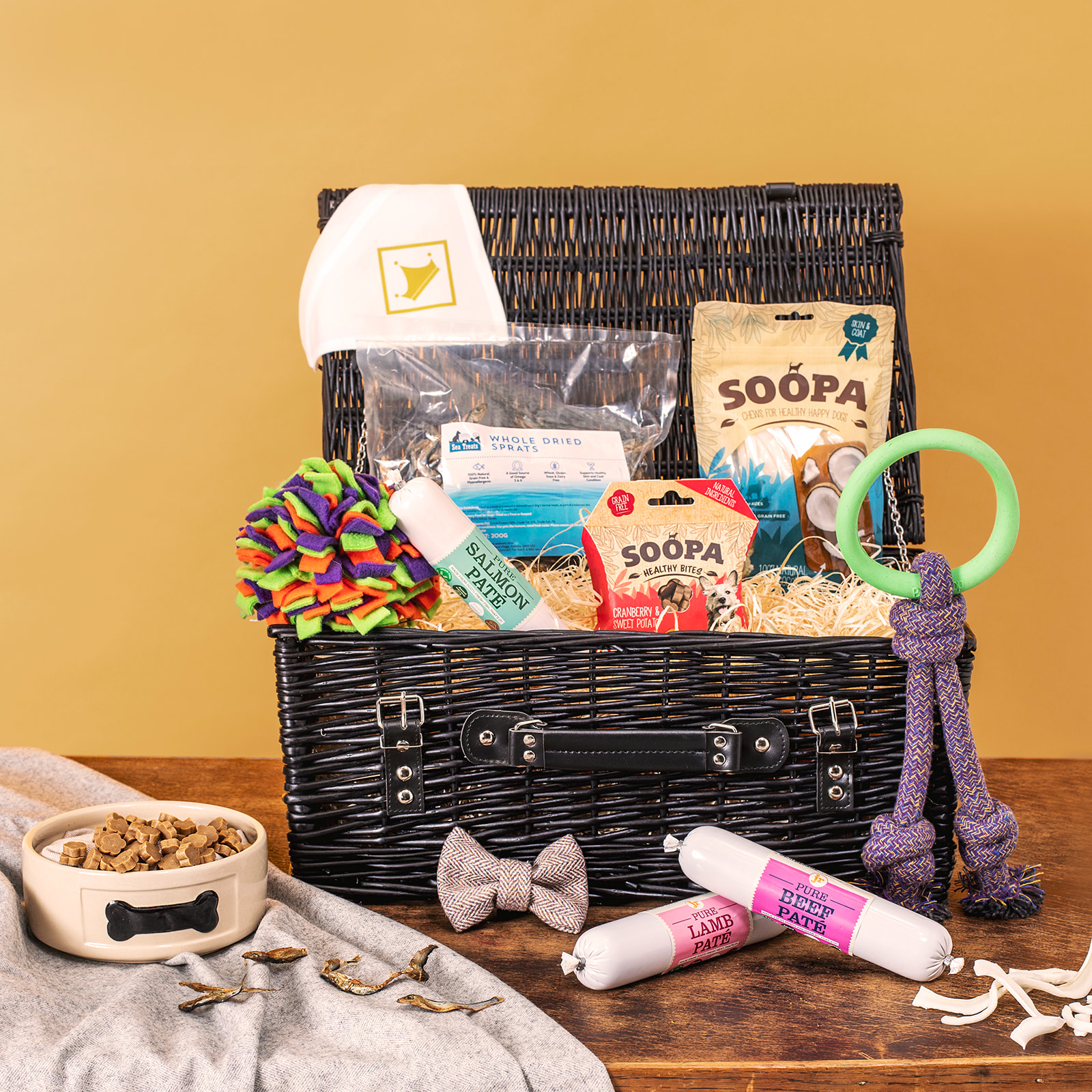 Luxury Dog Hampers | www.theopaphitissbs.com